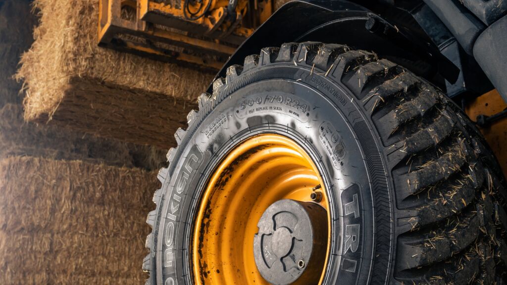 Telehandler tires for optimal grip and support / Nokian Tyres